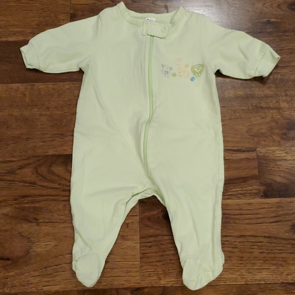 Gerber | One Pieces | Baby Boy Lime Green Animal Sleeper Size Nb | Poshmark